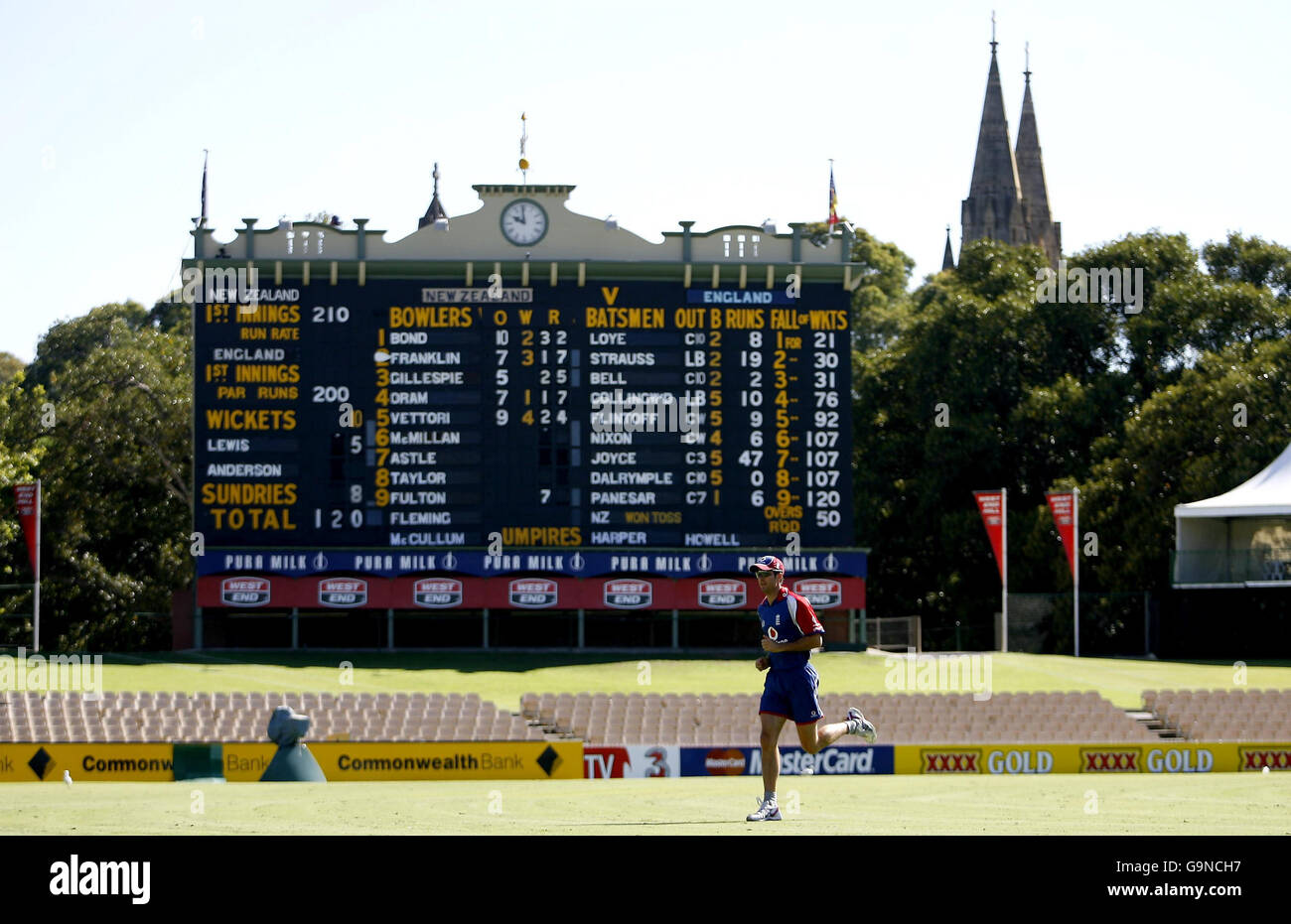 Injuried England captain Michael Vaughan runs past the famous Oval ...