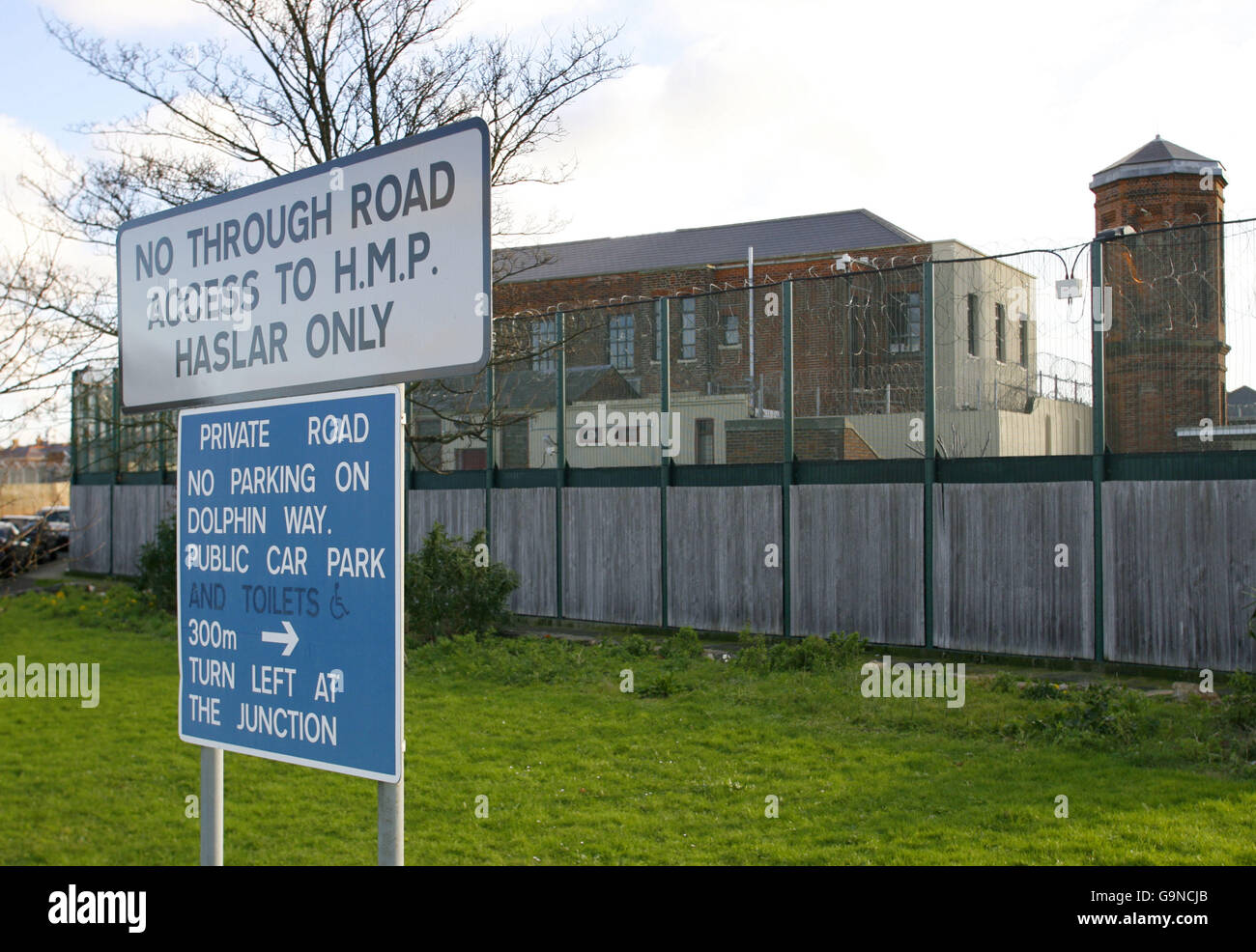 The haslar immigration removal centre in gosport hi-res stock ...