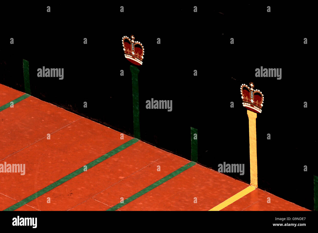 Rackets real tennis hi-res stock photography and images - Alamy