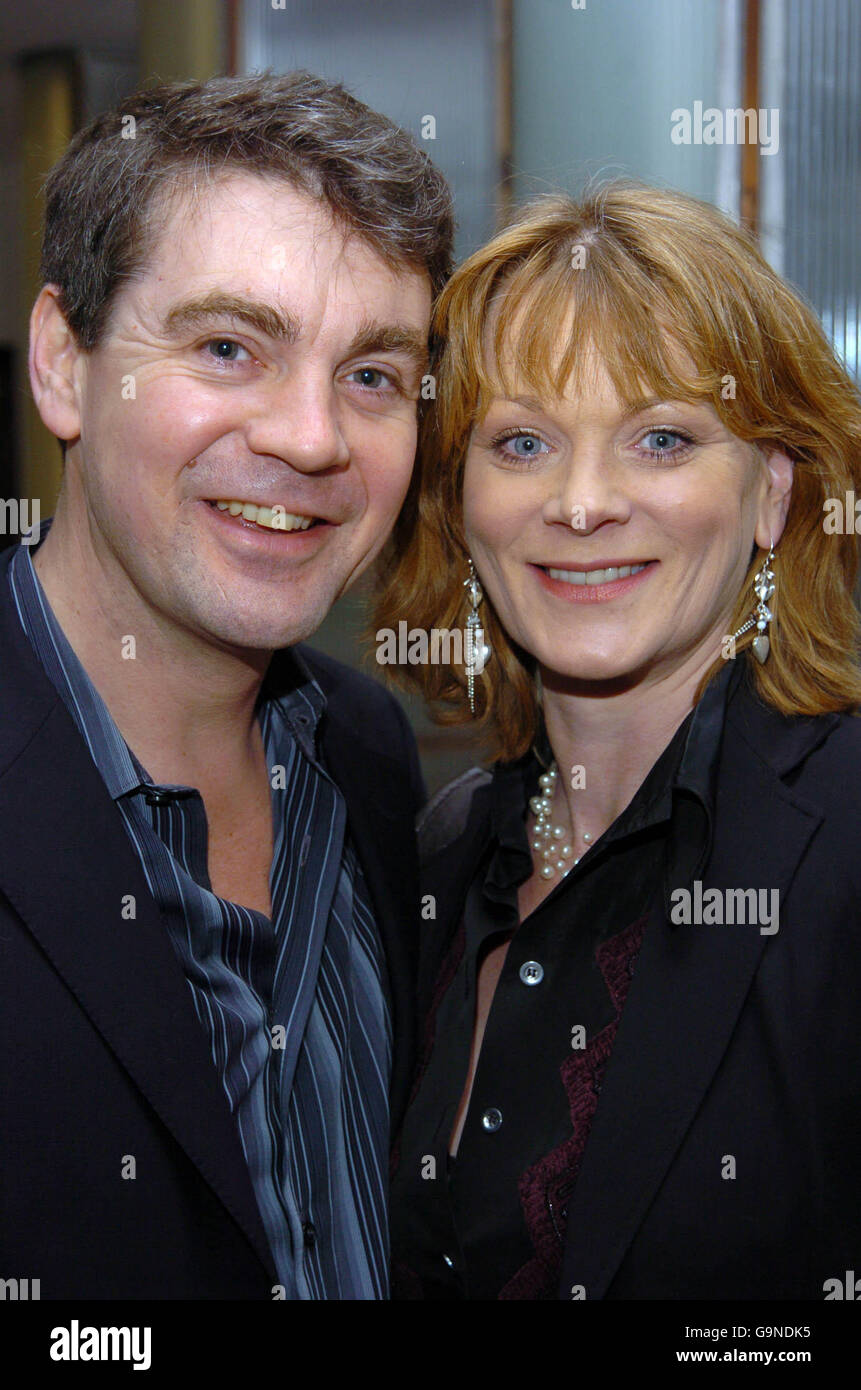 Alexander hanson hi-res stock photography and images - Alamy