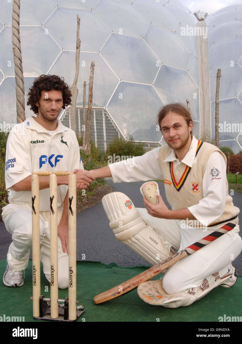 Ben right holds up the worlds first eco friendly cricket box hi-res ...