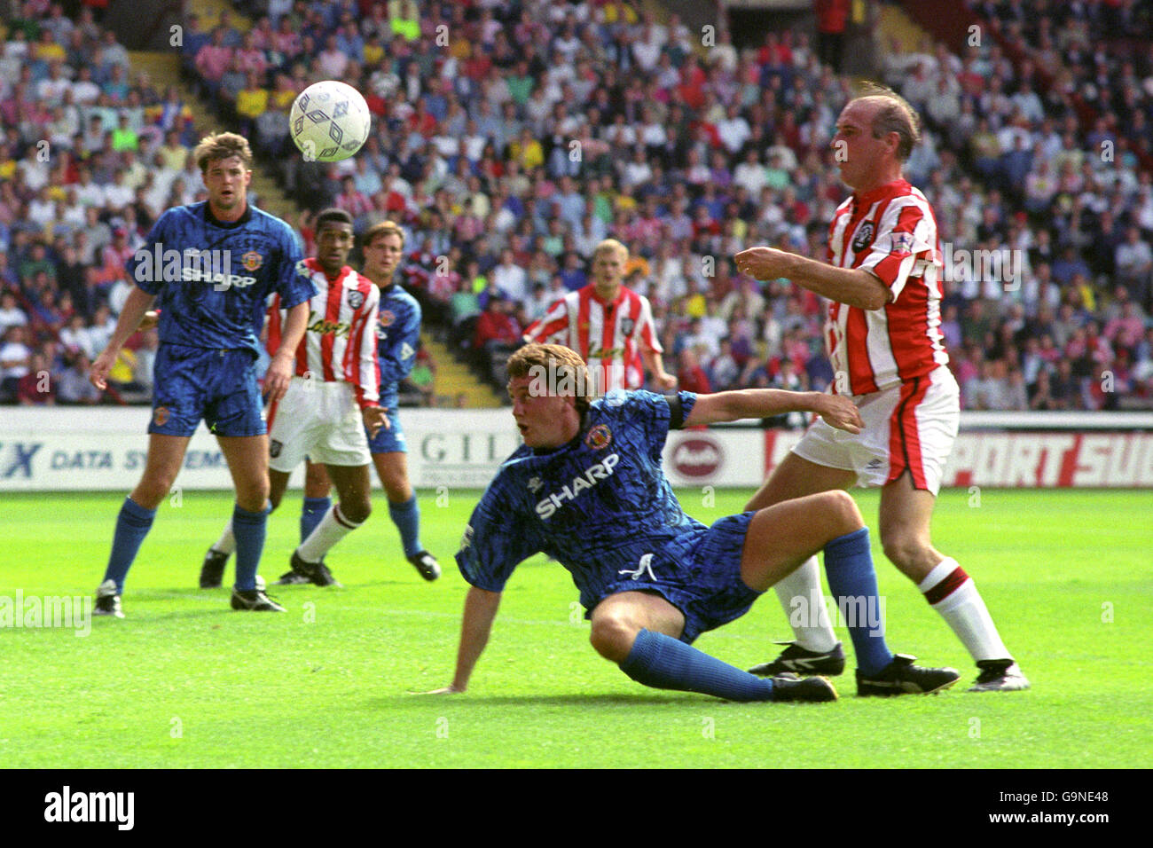 Sheffield united alan cork hi-res stock photography and images - Alamy