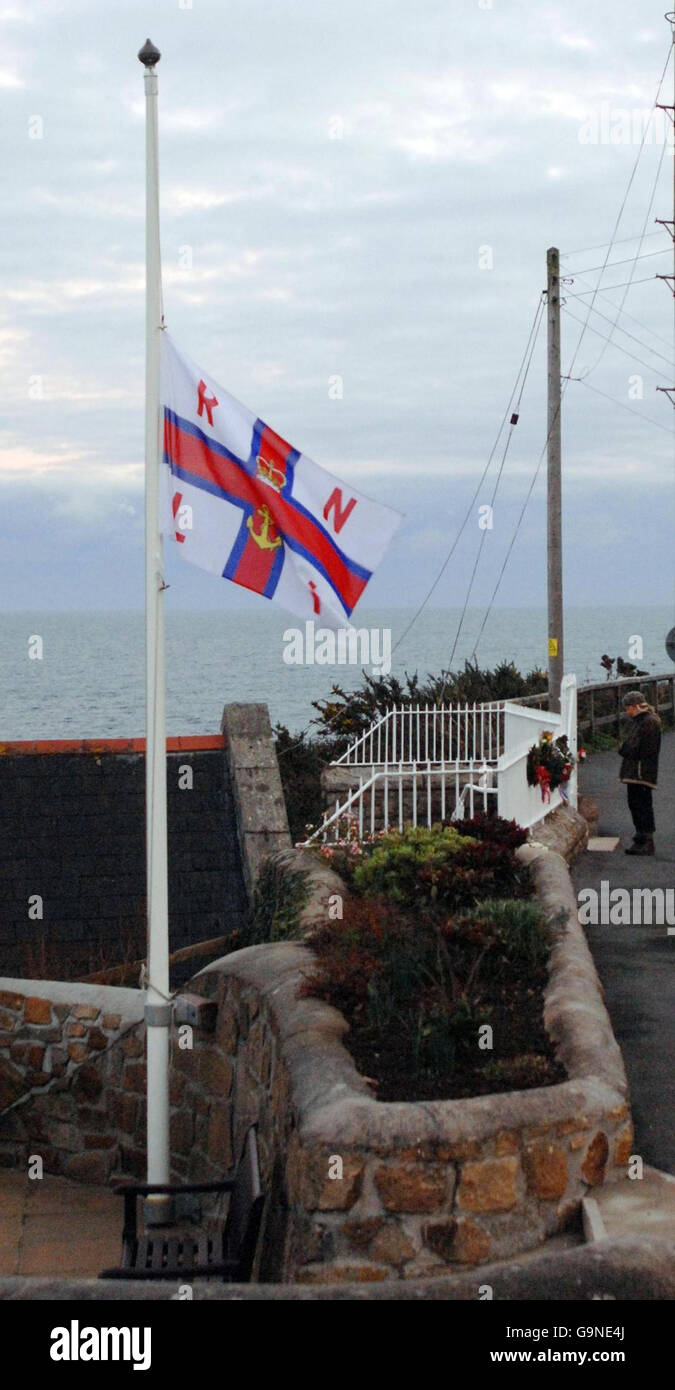 Penlee lifeboat disaster hi-res stock photography and images - Alamy
