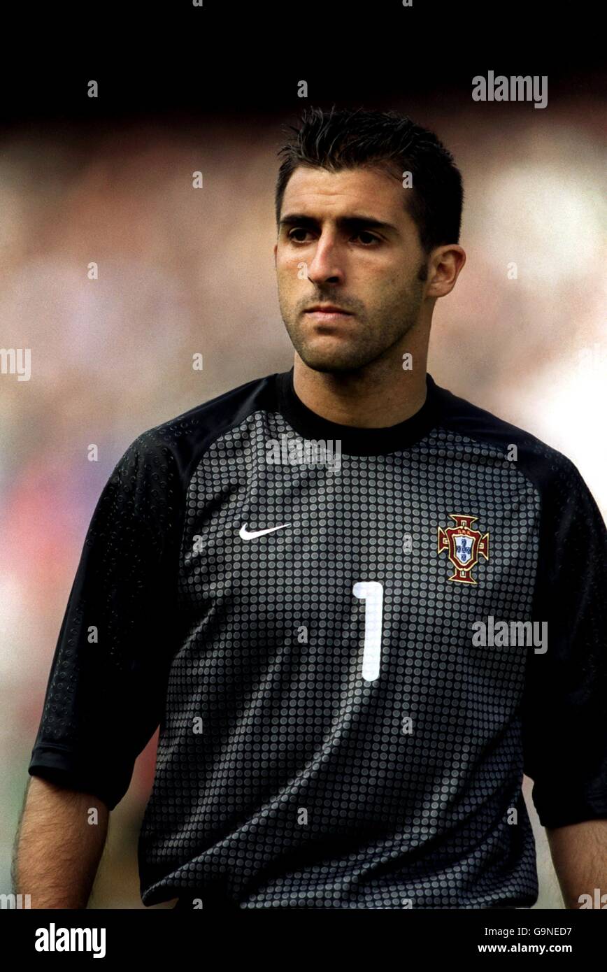 Soccer world cup 2002 qualifier group two ireland v portugal hi-res ...