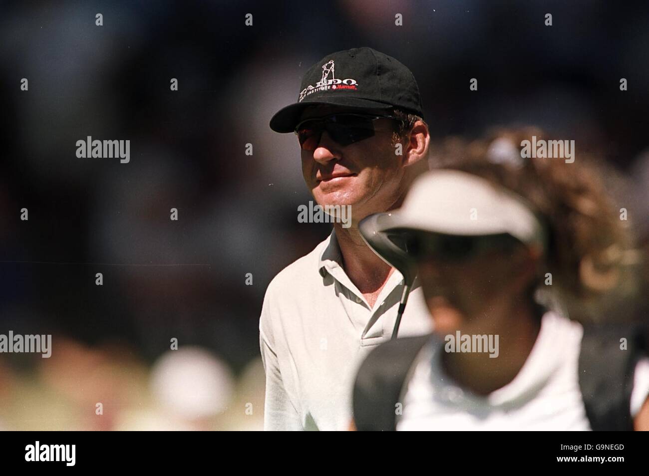 Nick faldo walks up third fairway caddie hi-res stock photography and ...