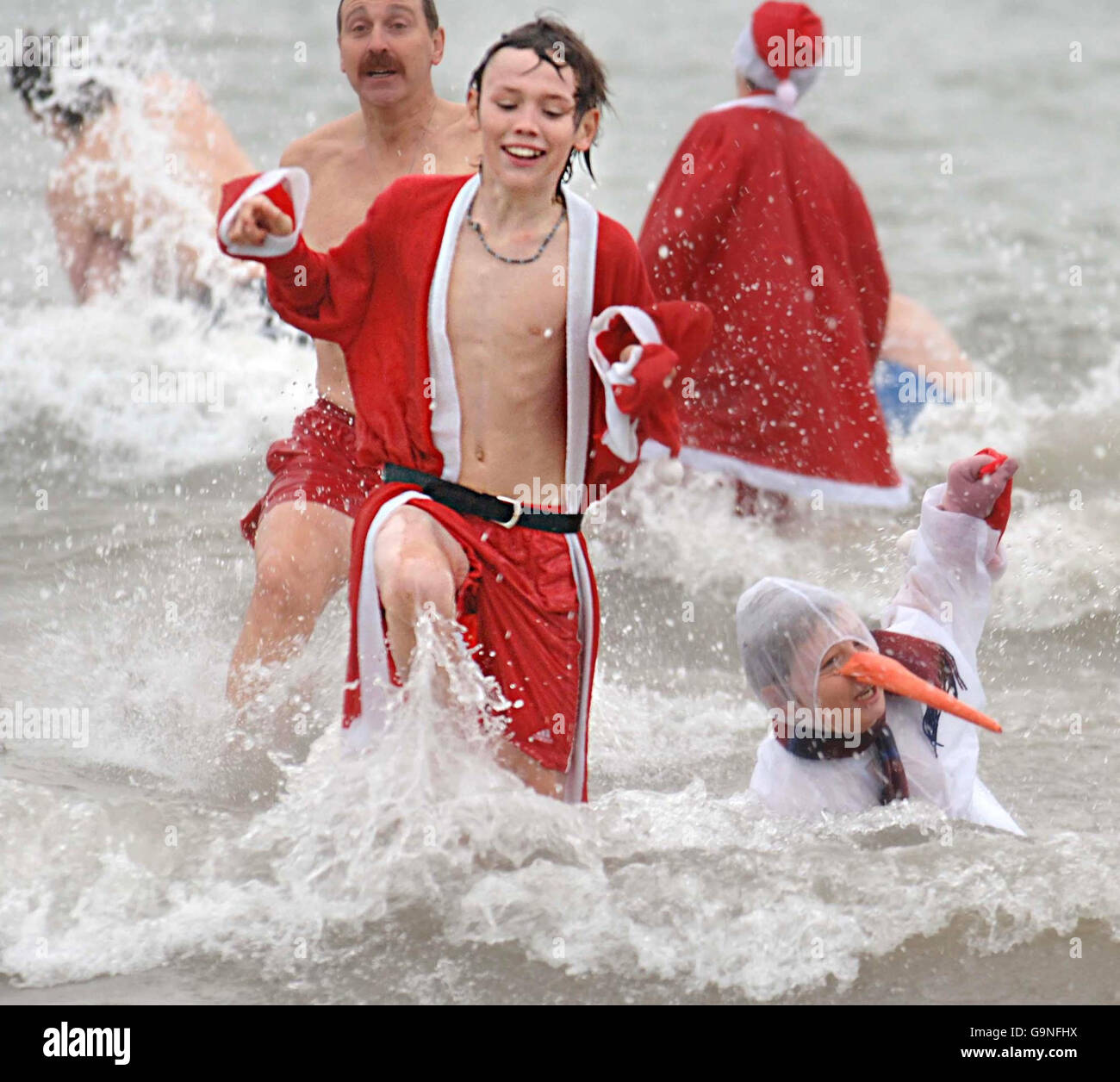 Christmas morning swimmers at porthcawl hi-res stock photography and ...