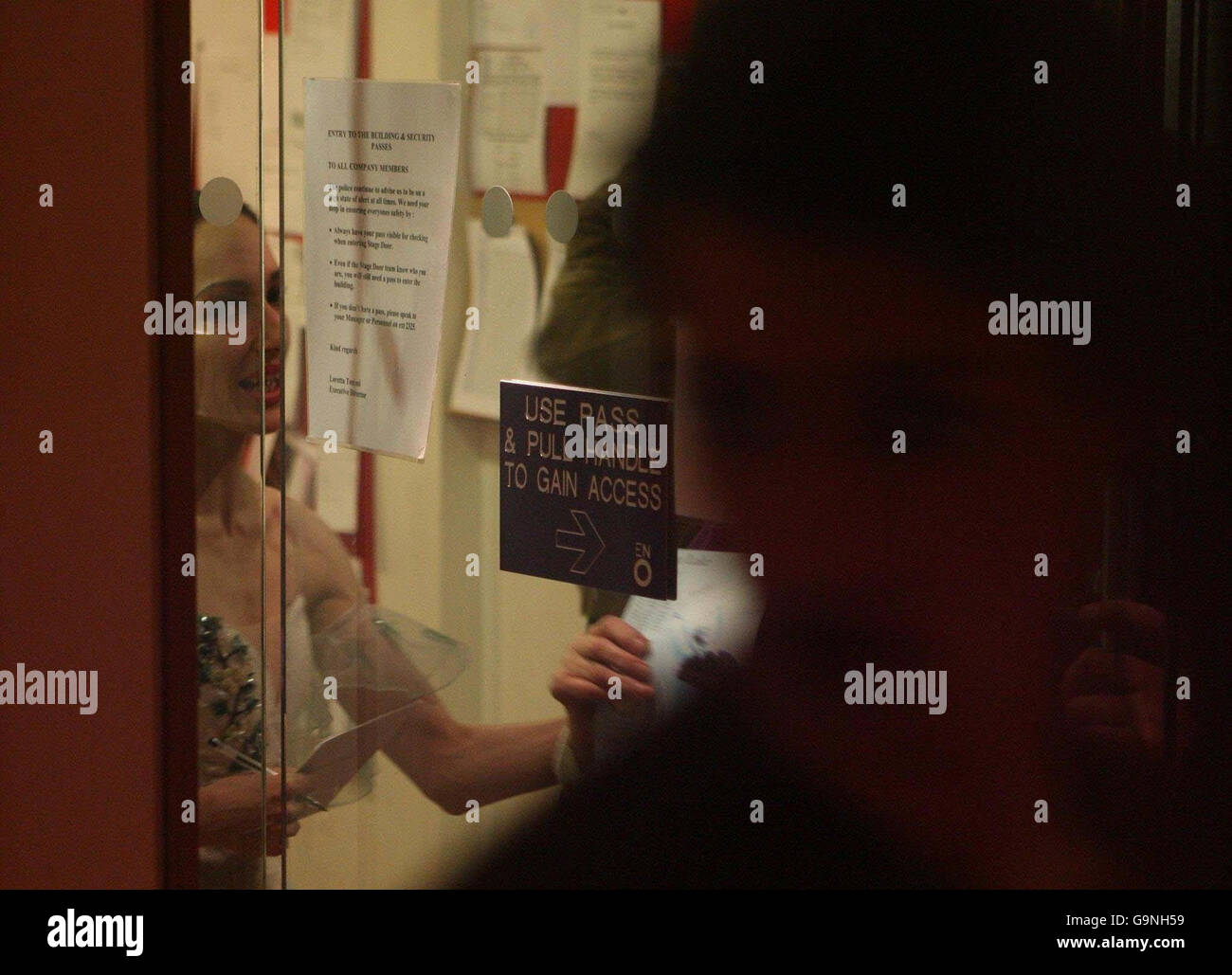 NOTE: WIDER CROP OF ARTS Ballerina 8 Ballerina Simone Clarke signs ...