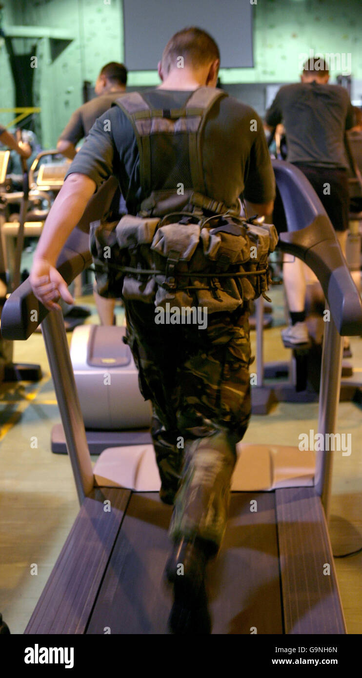 Marine commandos train at the commando training centre in lympstone hi ...