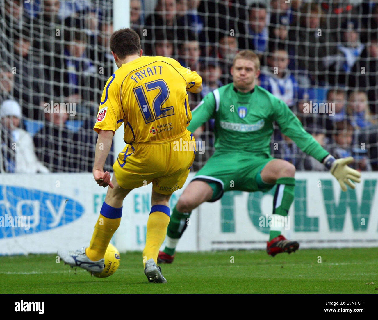 Colchester uniteds dean gerken hi-res stock photography and images - Alamy