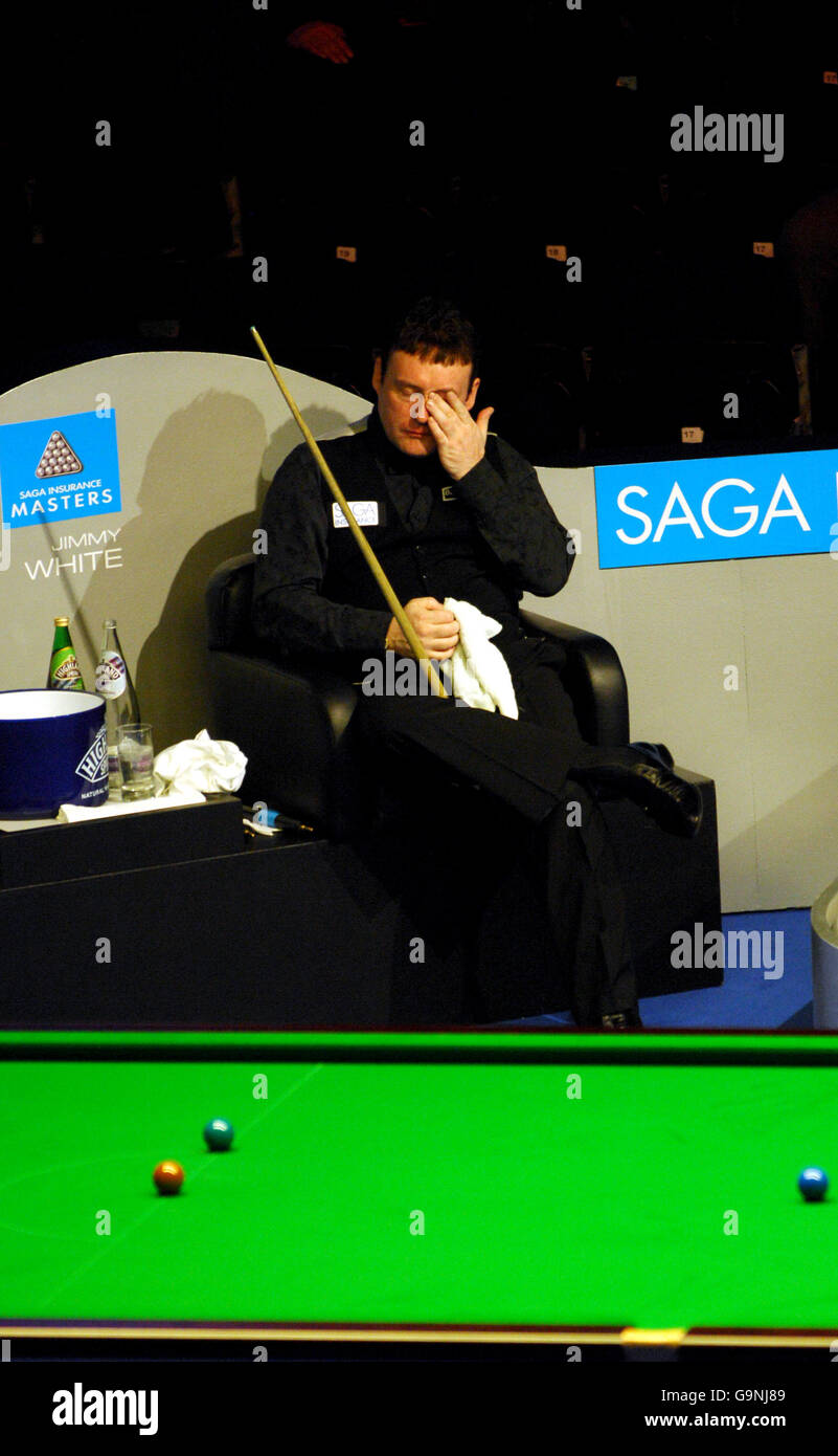 Jimmy White looks on dejected as Matthew Stevens beats him by 6 frames ...