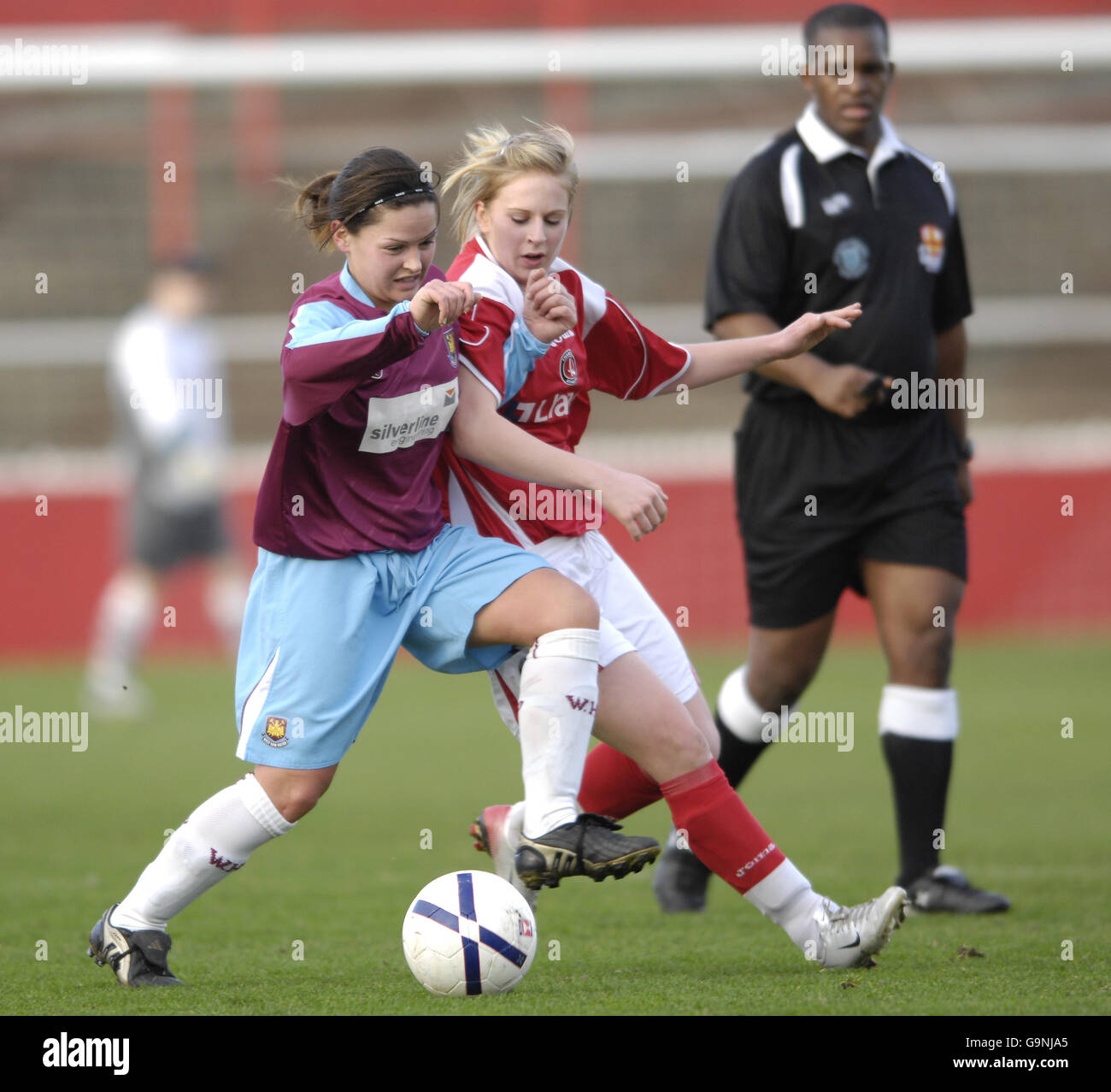 Charlton athletics natasha dowie and west ham uniteds katie fanning hi ...