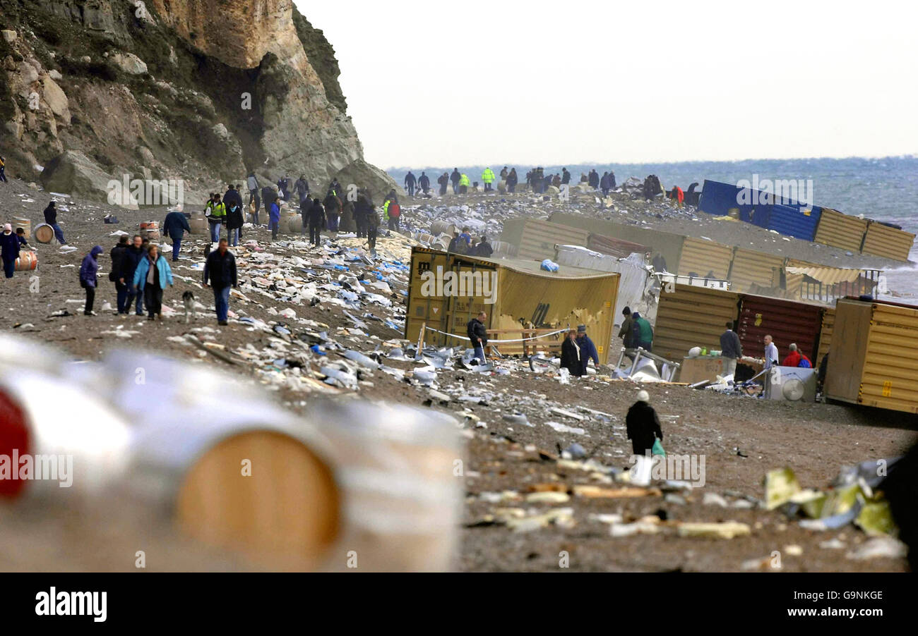 The scene on Branscombe beach in Devon as people swarmed over the beach ...