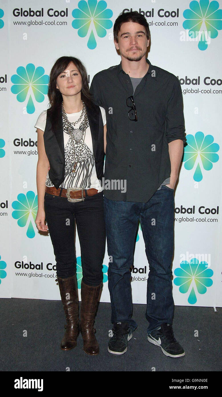 Kt tunstall actor josh hartnett uk launch global cool hi-res stock ...