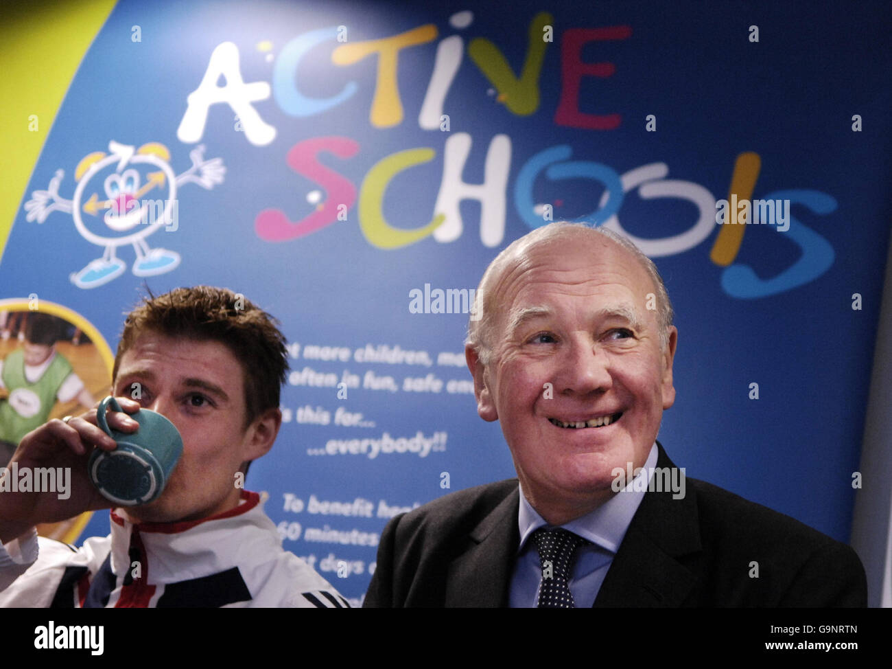 Bell baxter high school hi-res stock photography and images - Alamy