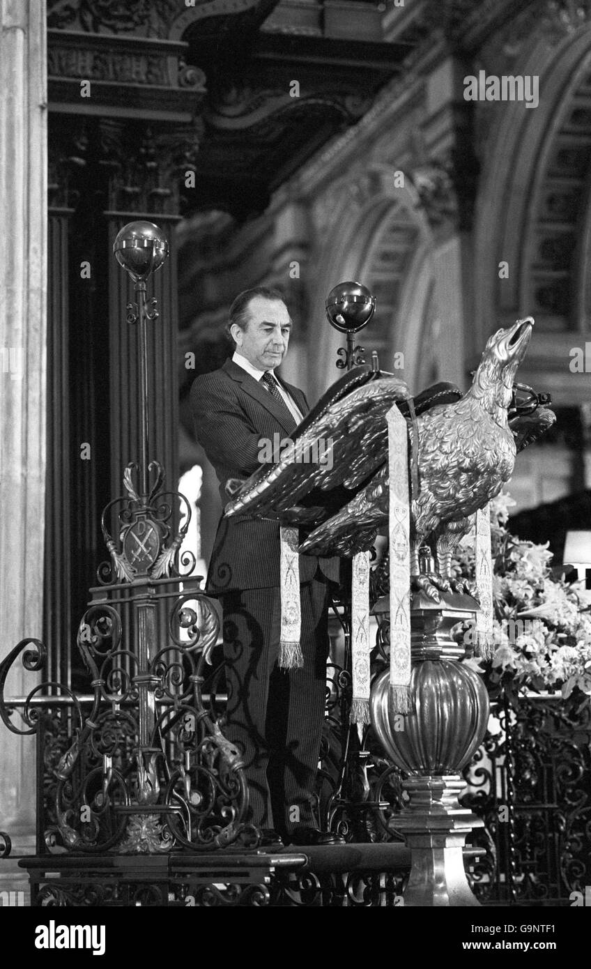 South atlantic islands Black and White Stock Photos & Images - Alamy