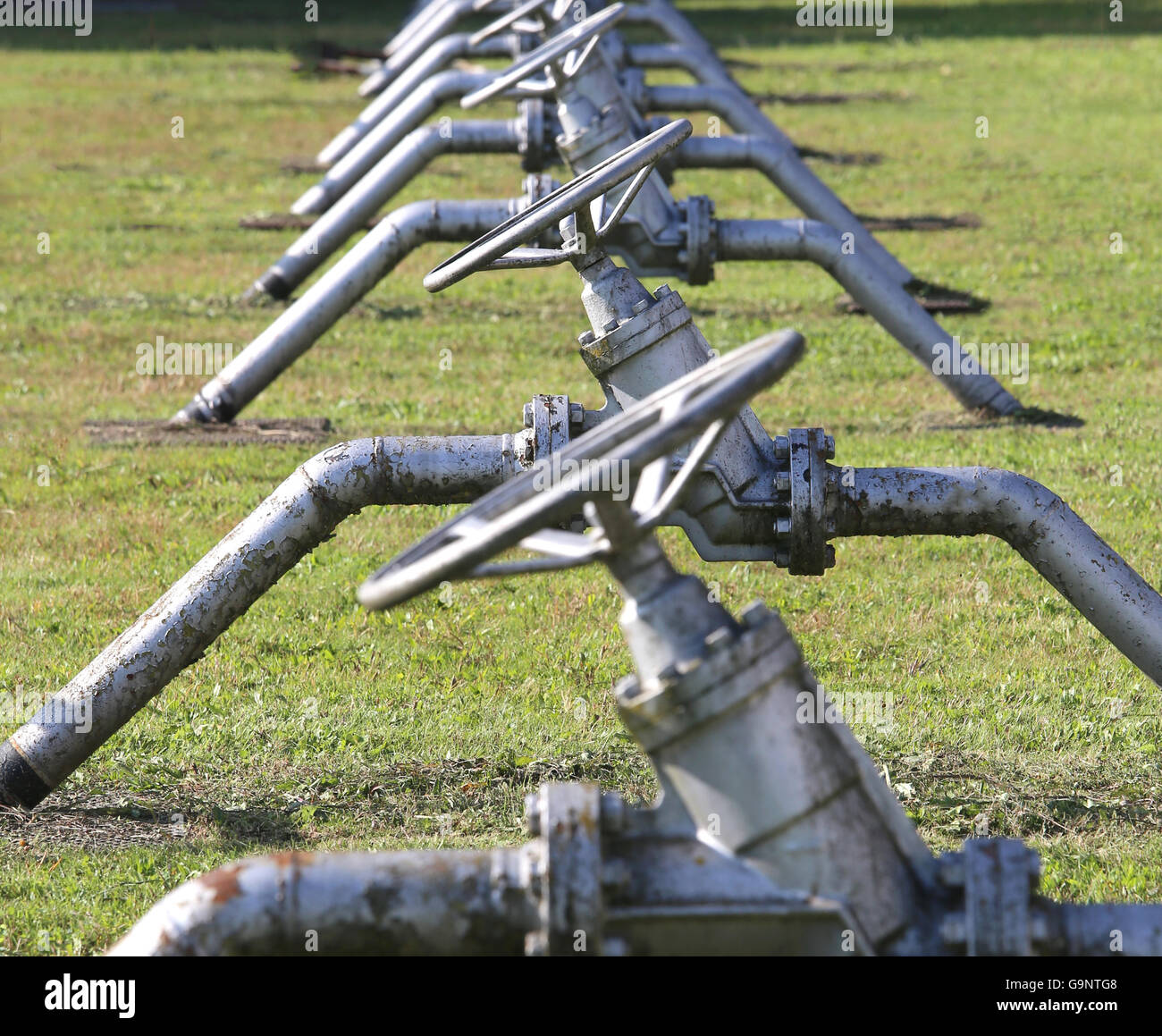 Water pipeline network hi-res stock photography and images - Alamy