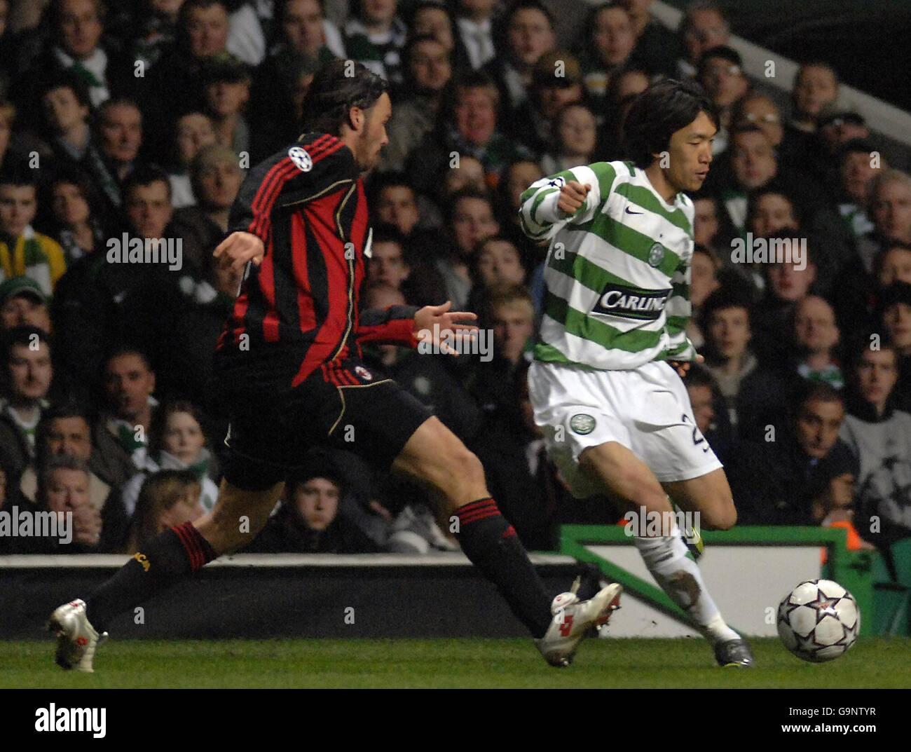 Soccer - UEFA Champions League - First Knockout Round - First Leg - Celtic v AC Milan - Celtic ...
