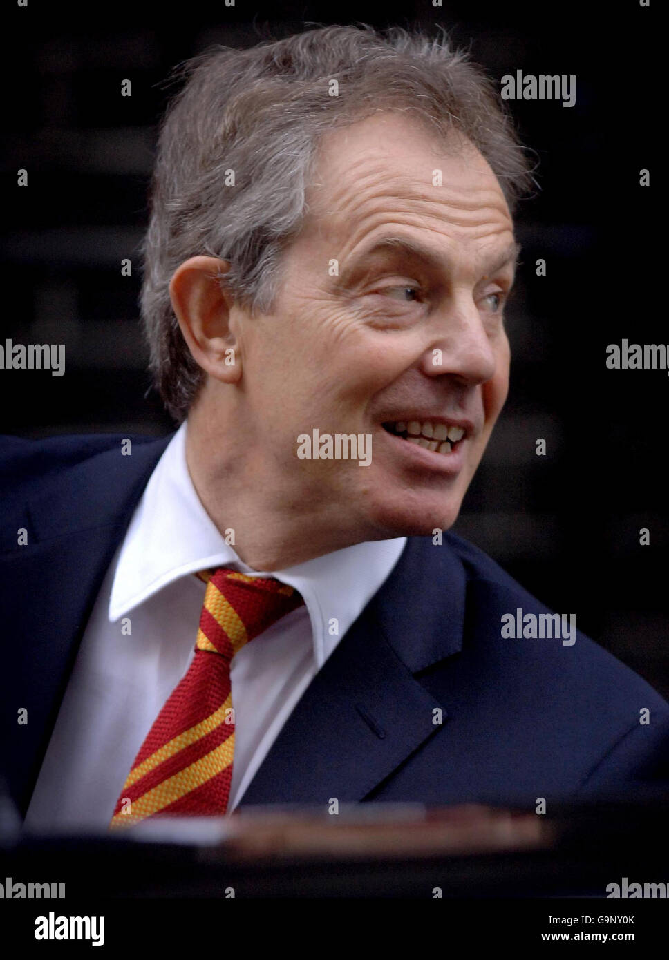 Prime minister tony blair prime ministers question time house commons ...