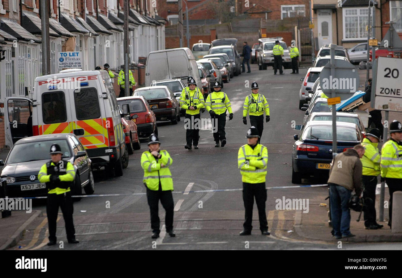 Police scenes of crime officers on Jackson Road, Birmingham Stock Photo ...