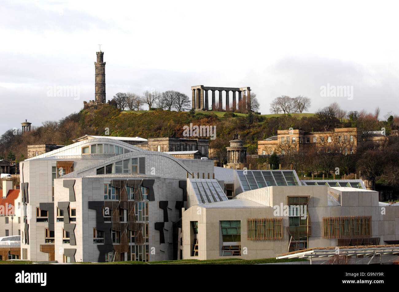 Holyrood House, the Scottish parliament building Stock Photo - Alamy