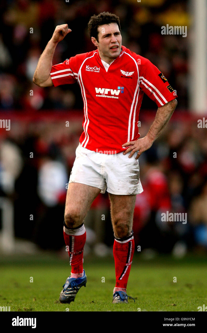 Rugby Union - Heineken Cup - Pool 5 - Llanelli Scarlets v London Irish ...