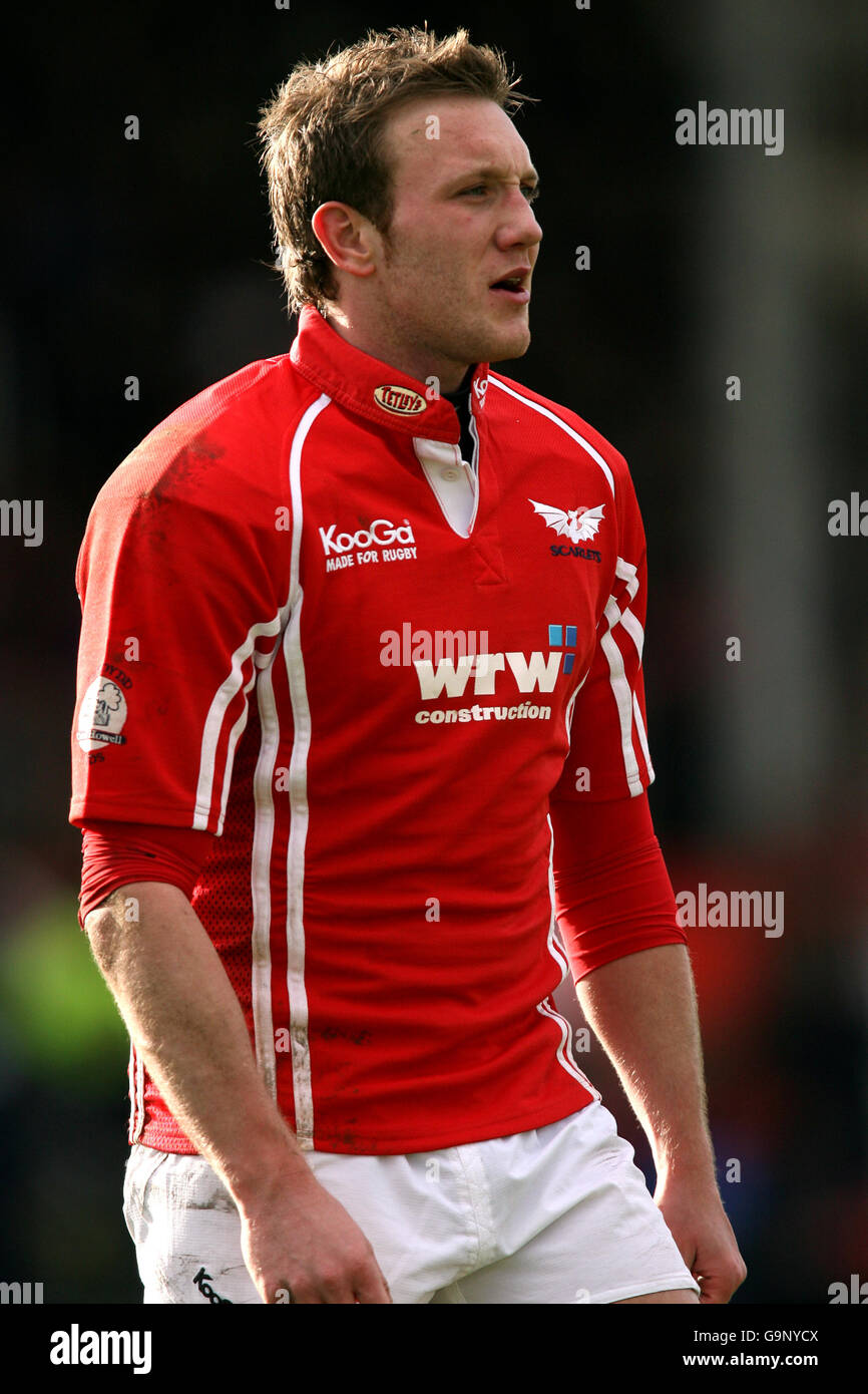 London irish v llanelli hi-res stock photography and images - Alamy