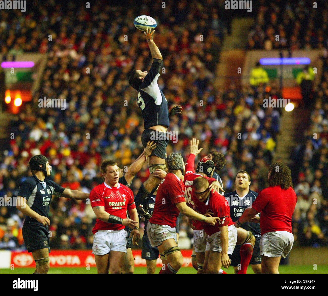 Rugby union rbs nations championship 2007 scotland wales murrayfield ...