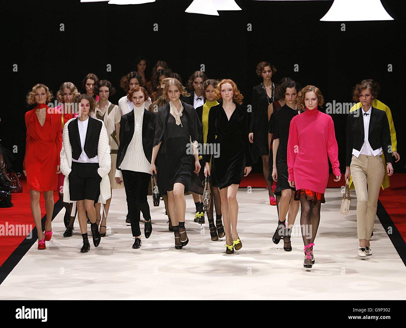 London Fashion Week - Autumn Winter 2007 - Paul Smith Women. Models ...