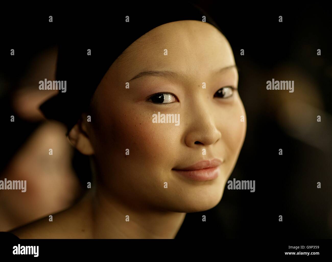 Gharani london autumn winter model hi-res stock photography and images ...