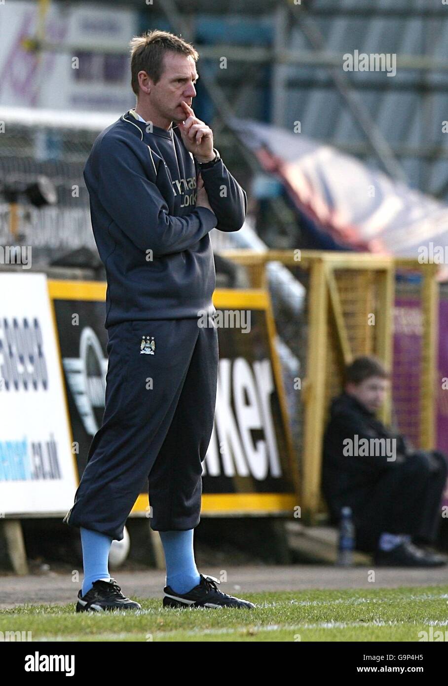 Preston north end v manchester city hi-res stock photography and images ...