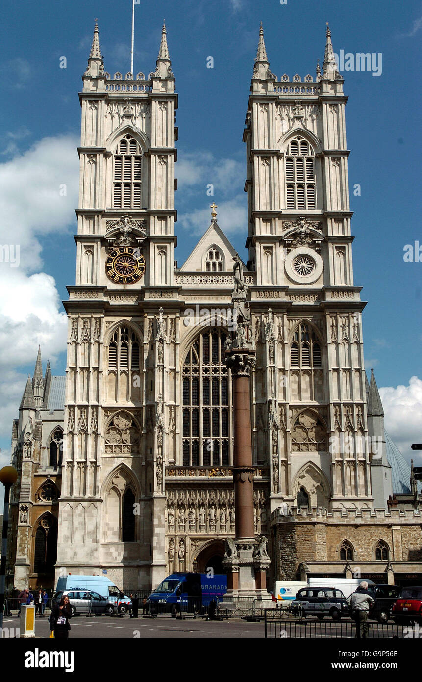 Da Vinci Code London walk Stock Photo - Alamy