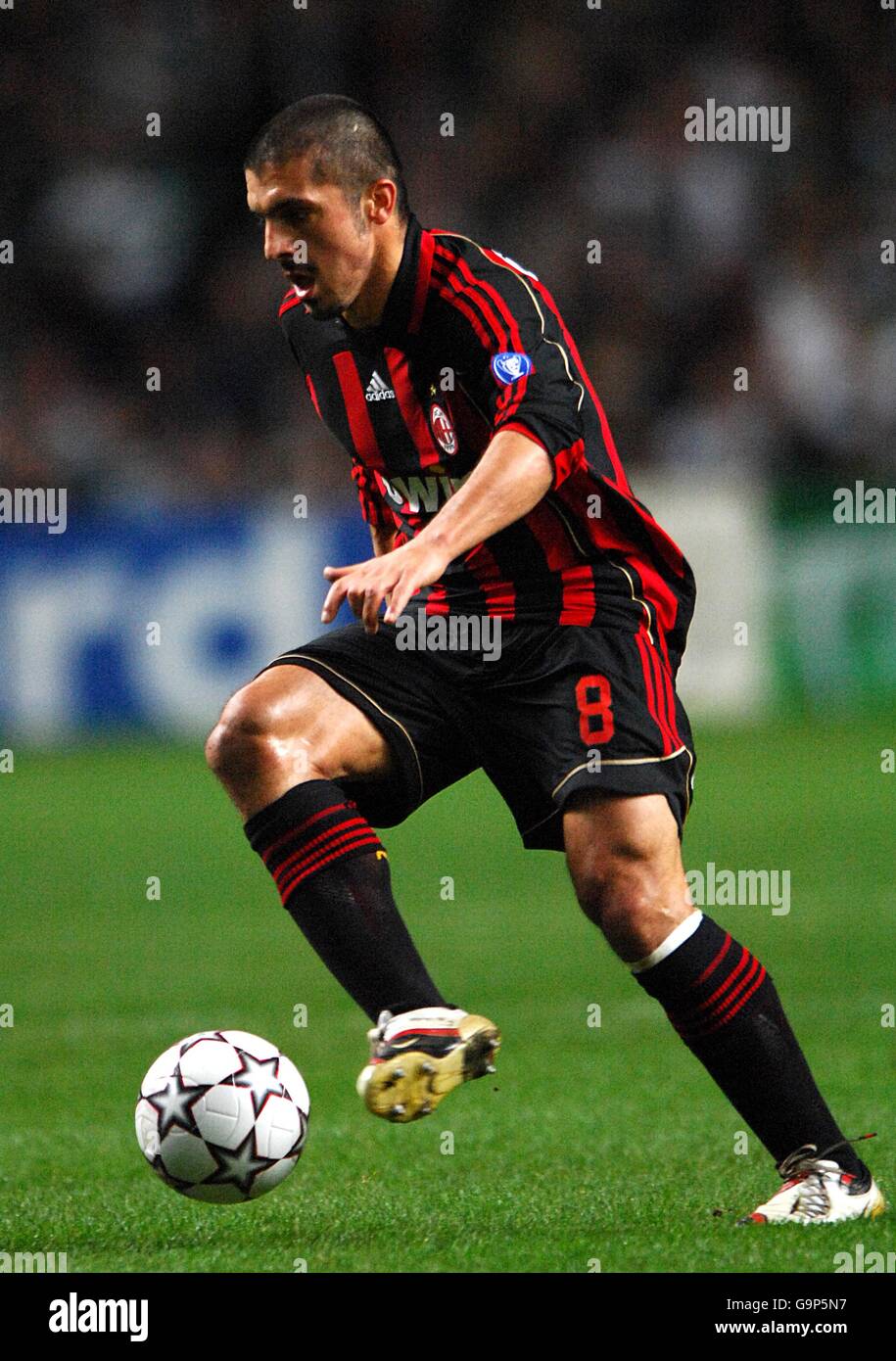 Soccer - UEFA Champions League - First Knockout Round - First Leg - Celtic v AC Milan - Celtic ...