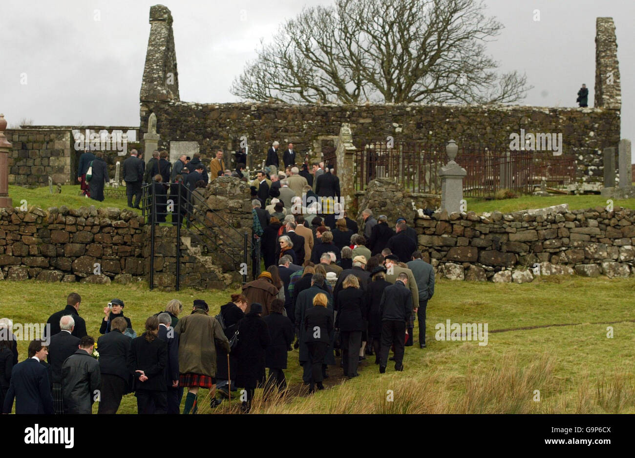 Funeral of chief john mcleod hi-res stock photography and images - Alamy