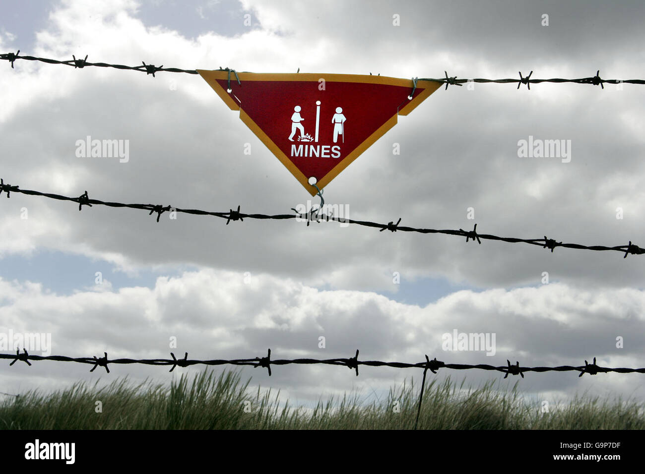 Minefields warning sign hi-res stock photography and images - Alamy