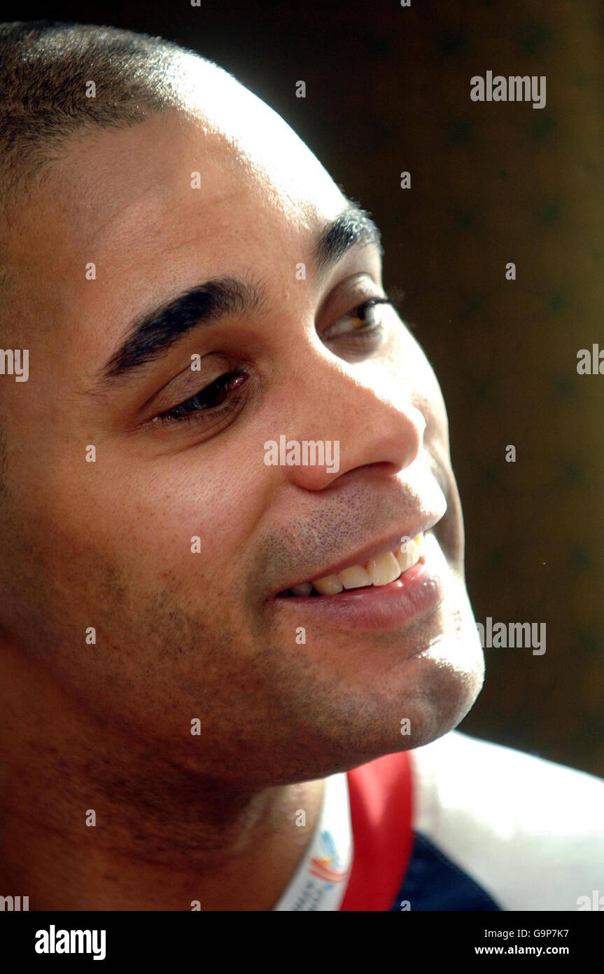 Sport athletics smiling shaved head hi-res stock photography and images ...