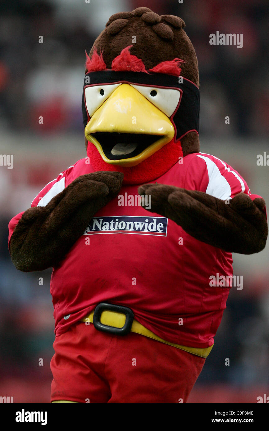 Darlington mascot hi-res stock photography and images - Alamy