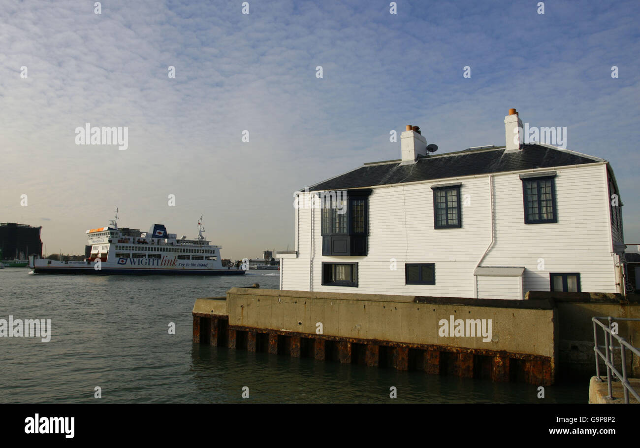 The Wightlink ferry St Catherine passes Bath House in Old Portsmouth ...