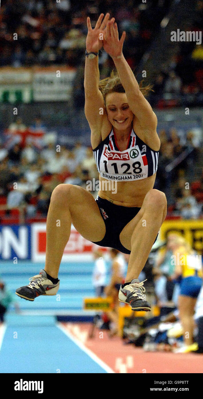 Great Britain's Kelly Sotherton on her way to silver in the Pentathlon ...