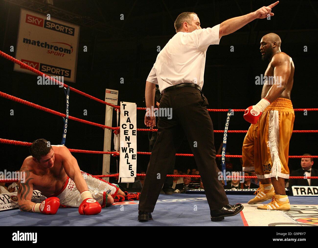 Boxing scott gammer danny williams neath cwrt herbert sport centre hi ...