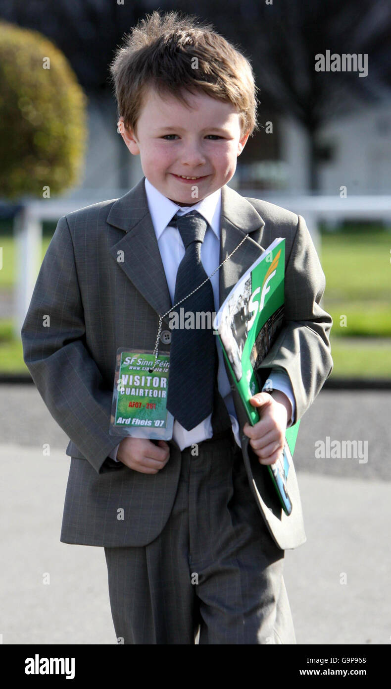 5 year old Alan Brennan from Co Louth arrives for the Sinn Fien Ard ...