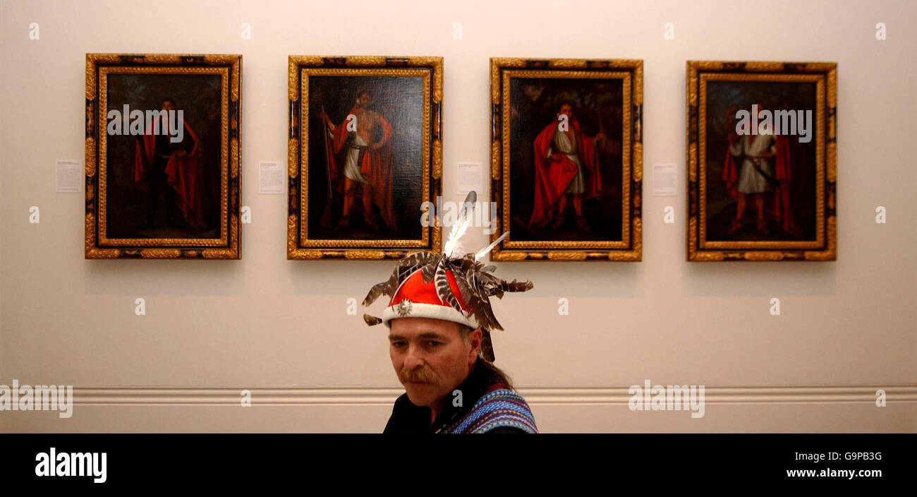 Hereditary chiefs hi-res stock photography and images - Alamy