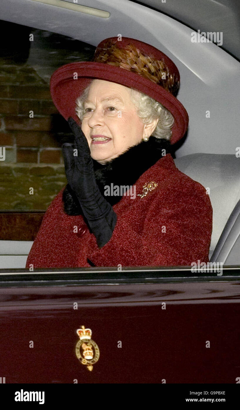 Queen attends church Stock Photo - Alamy