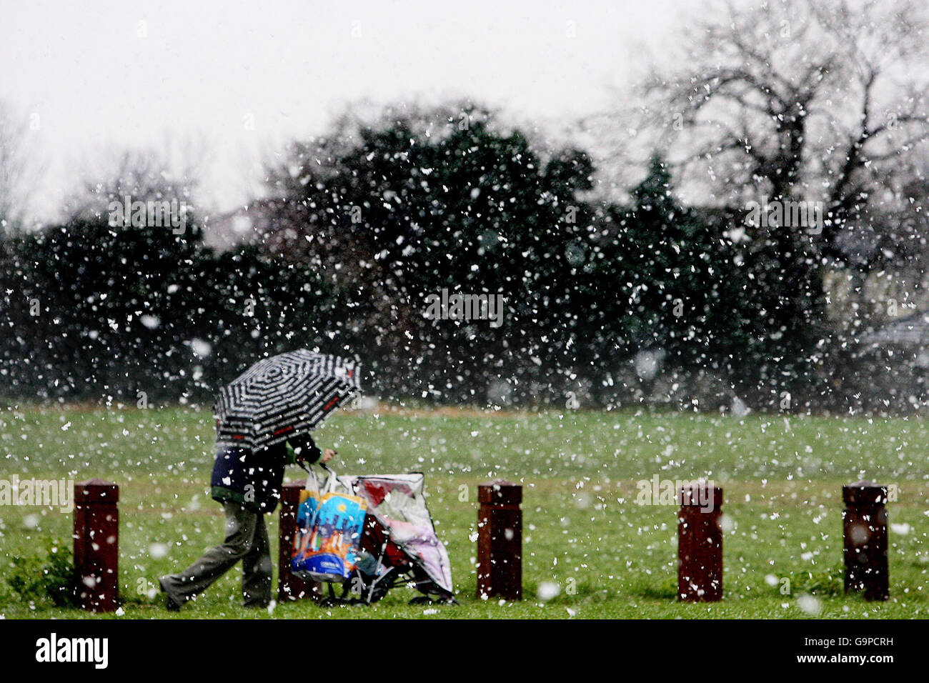 Heavy snowfall across the UK Stock Photo - Alamy