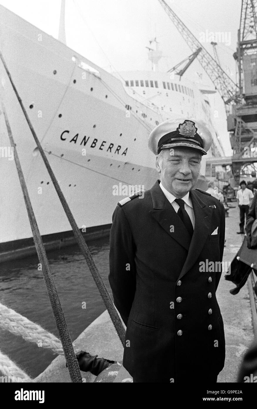 Ship Captain Uniform Black and White Stock Photos & Images - Alamy