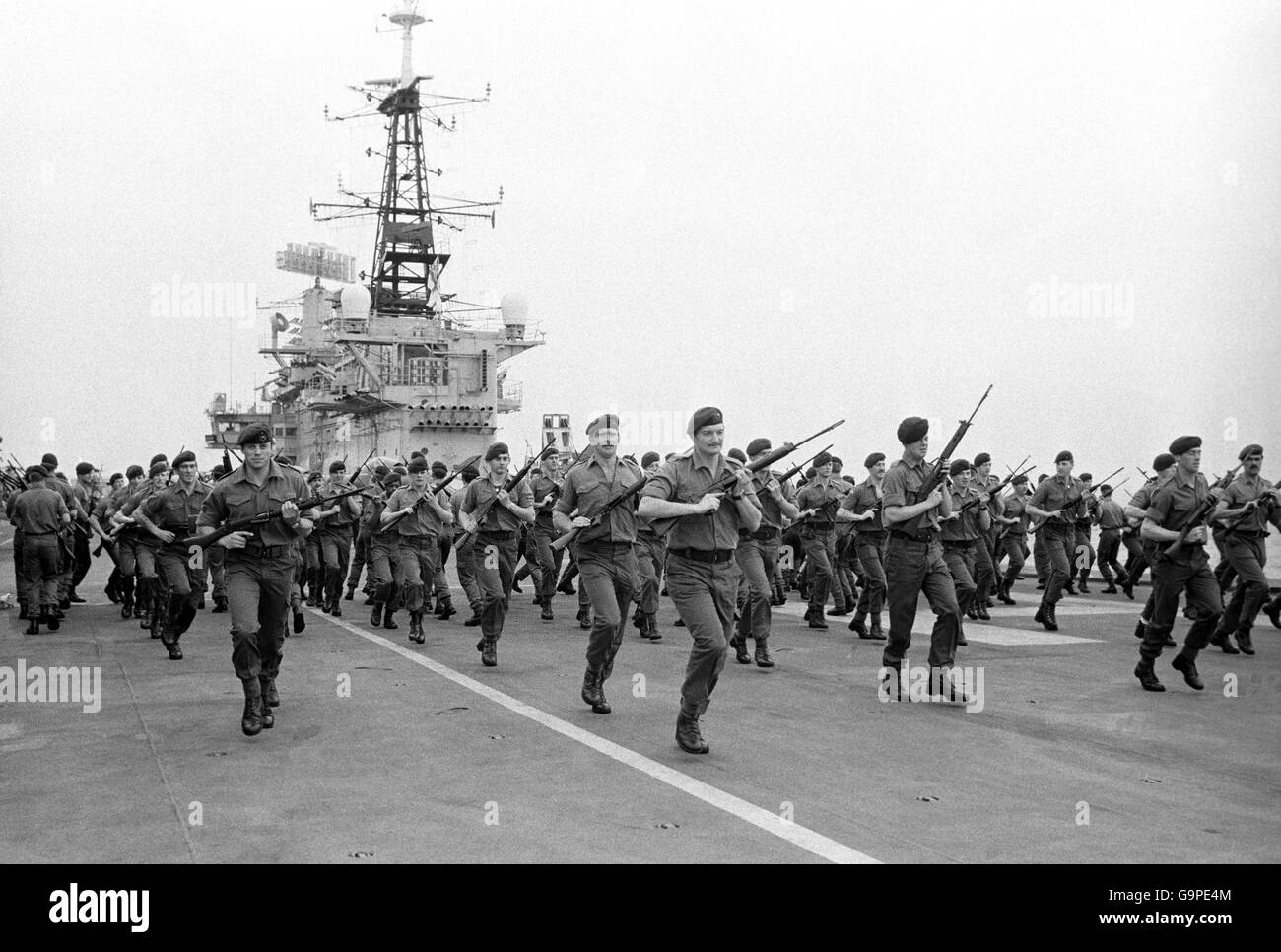 British royal marines uniform hi-res stock photography and images - Alamy