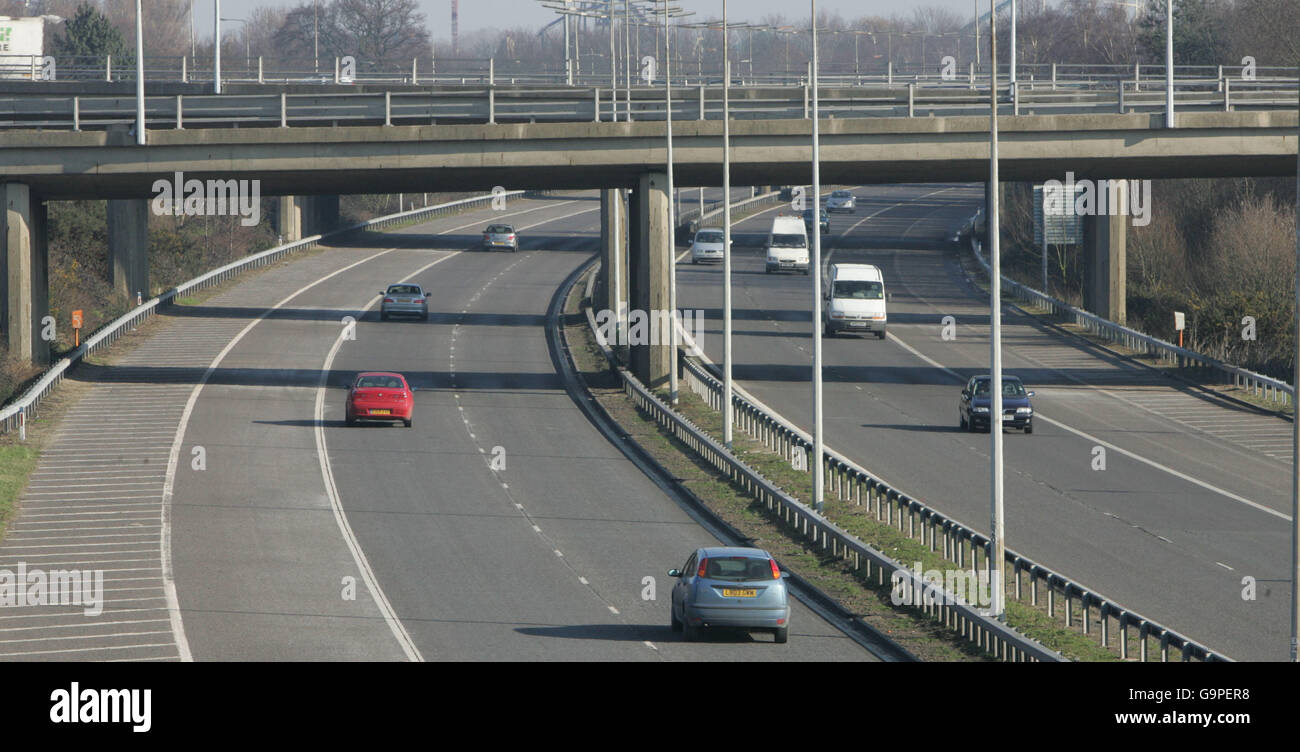 Generic transport pics. The M3 near its junction with M25 at Staines ...