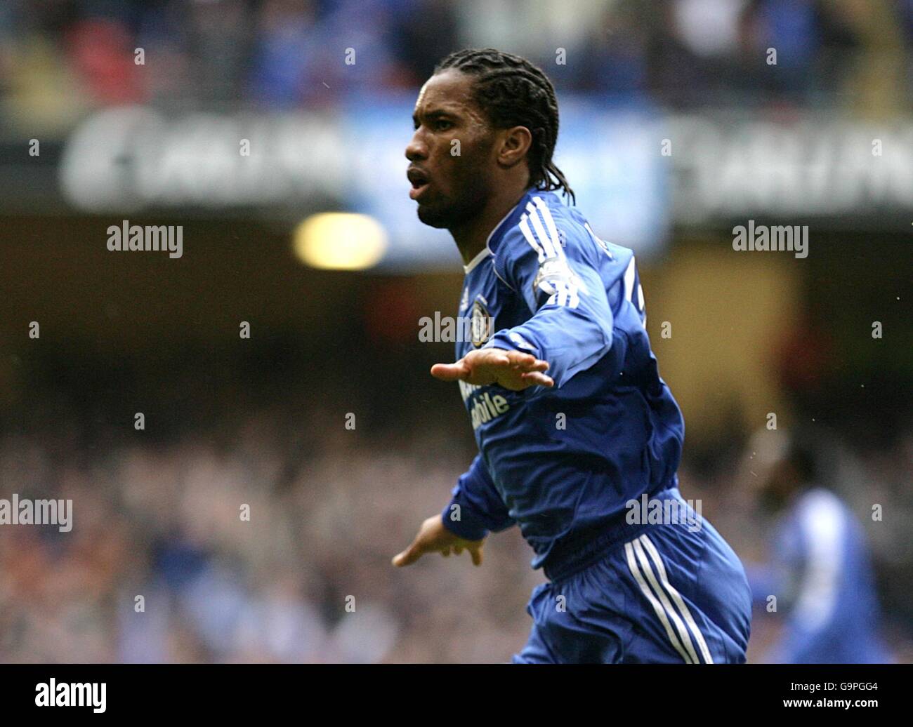 Didier drogba arsenal hi-res stock photography and images - Alamy