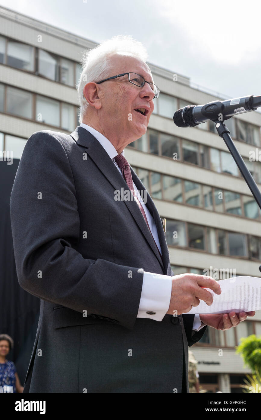 Hugh taylor hi-res stock photography and images - Alamy