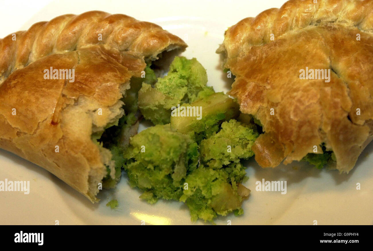 Fish and chip pasty hi-res stock photography and images - Alamy