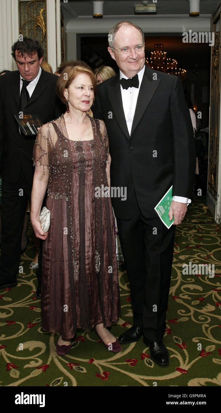 Jim broadbent his wife anastacia hi-res stock photography and images ...